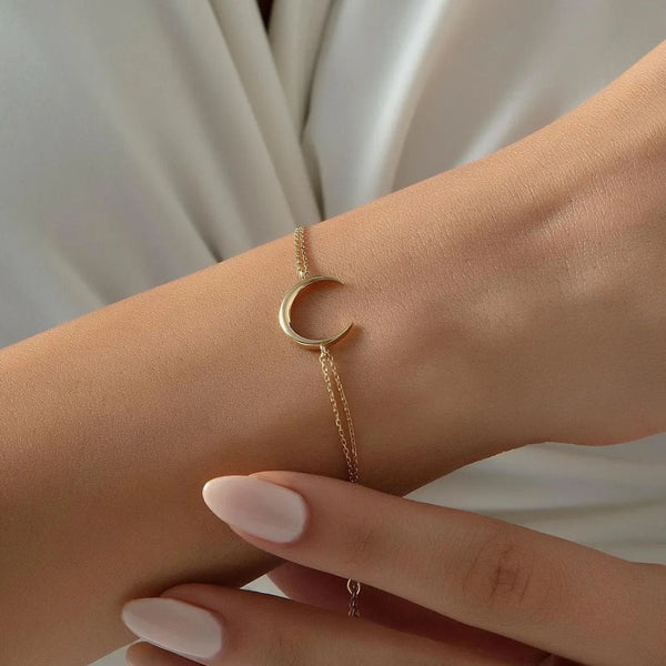 Crescent Moon Bracelet – Maniara Jewels