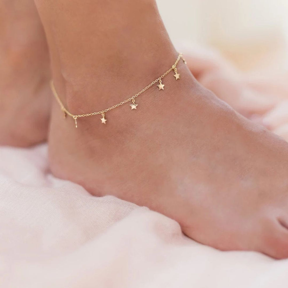 Minimalist Star Anklet – Maniara Jewels